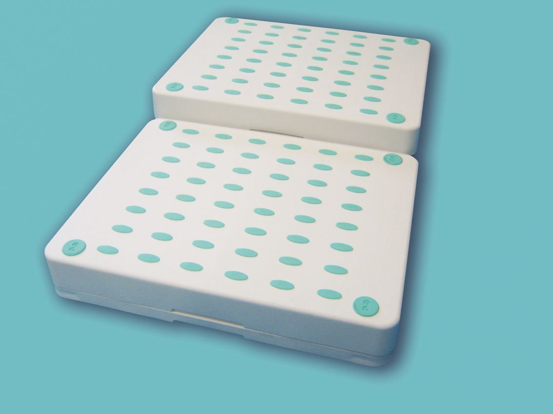 Prima Bath Step | Gordon Ellis